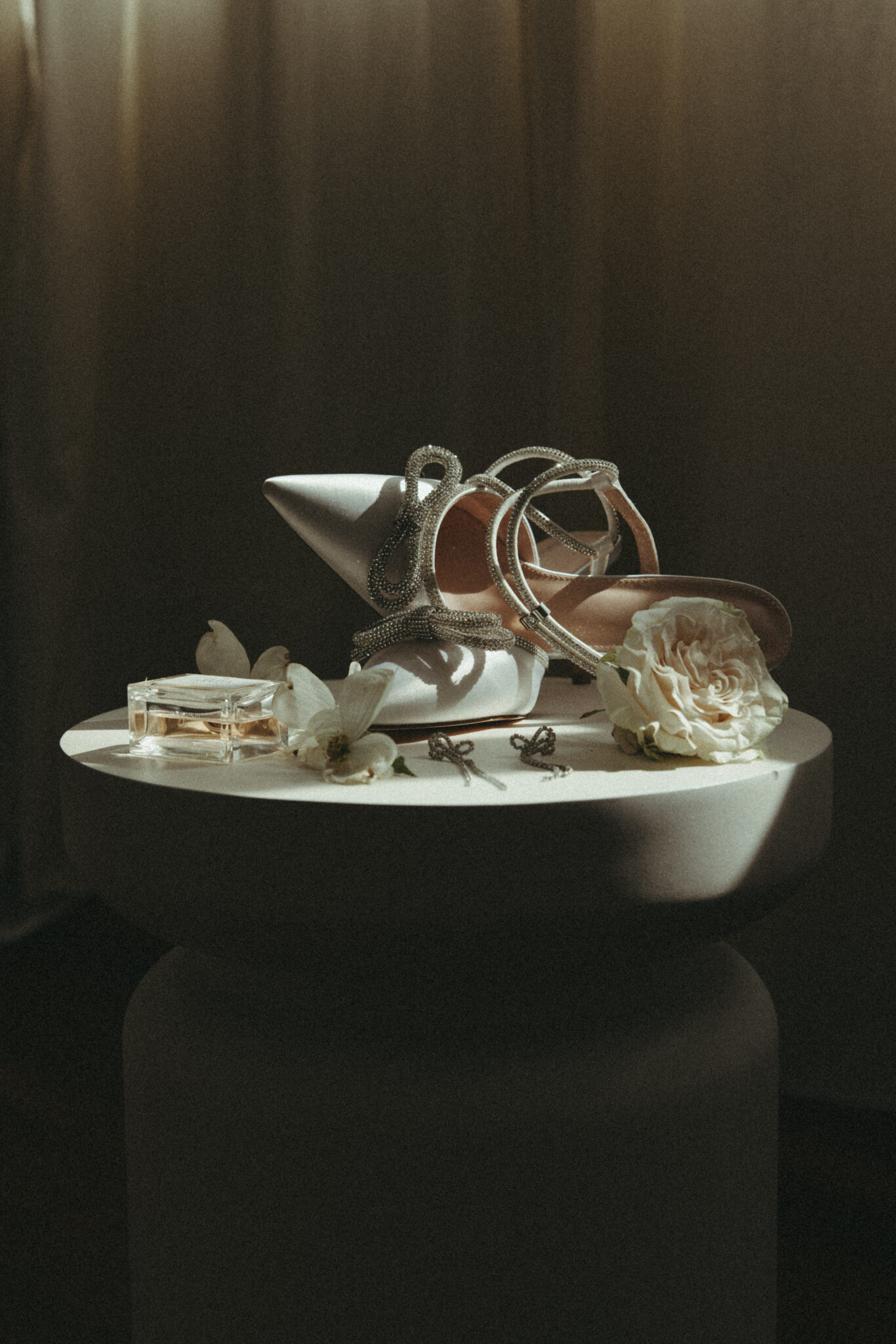 Luxury Styled Bridal Shoot at the Mill Studio - stratmanimagery.com