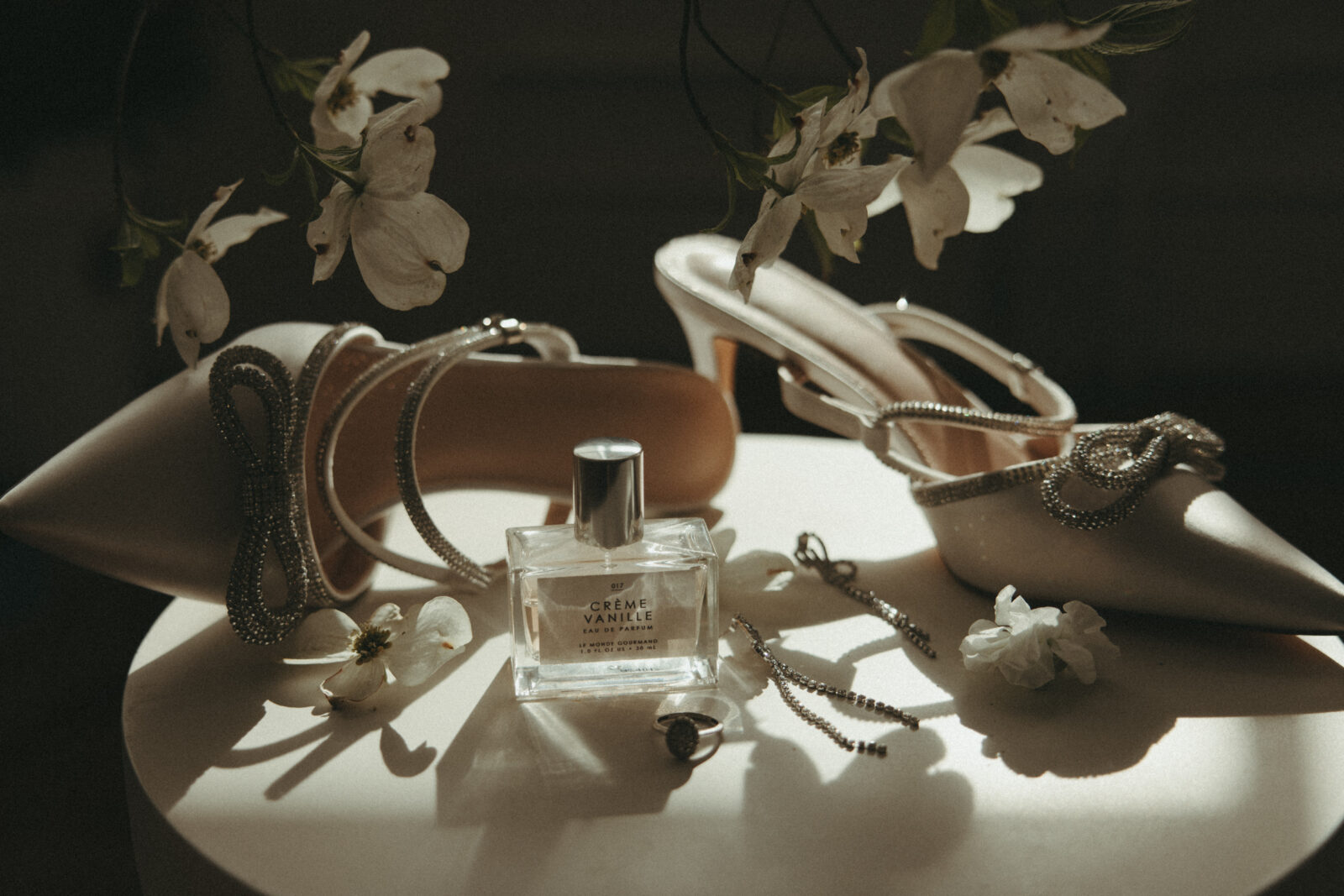 Luxury Styled Bridal Shoot at the Mill Studio - stratmanimagery.com